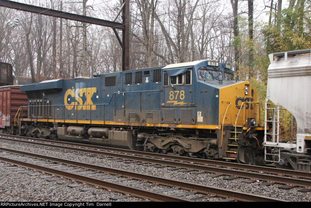 CSX 878 dpu on Q404